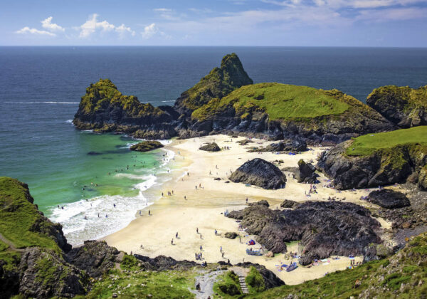 Beaches In Cornwall | Kennack Sands Holiday Park