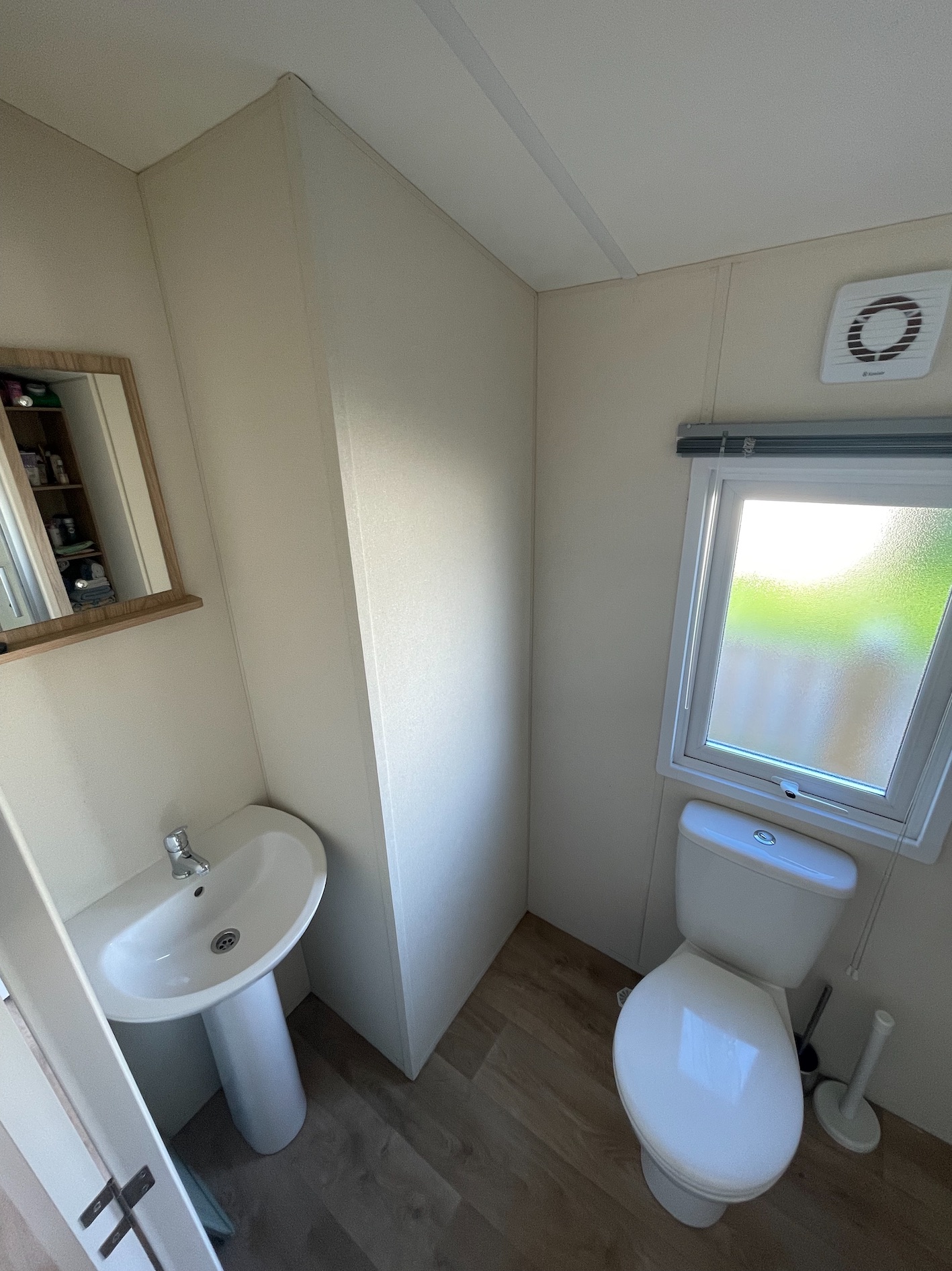 Delta Resort Plus - 6 berth - Kennack Sands